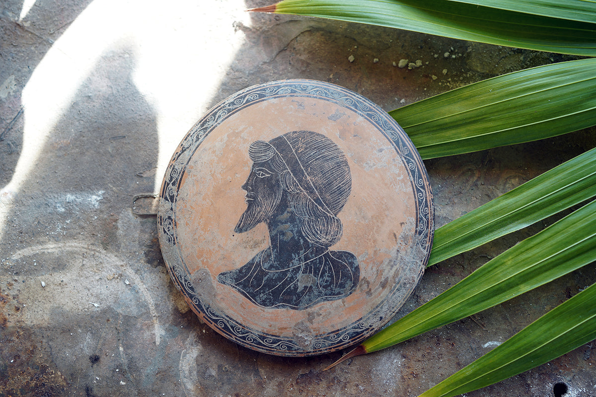 A Classical Greek Attic Pottery Portrait Roundel c.5-7thC B.C – Doe & Hope