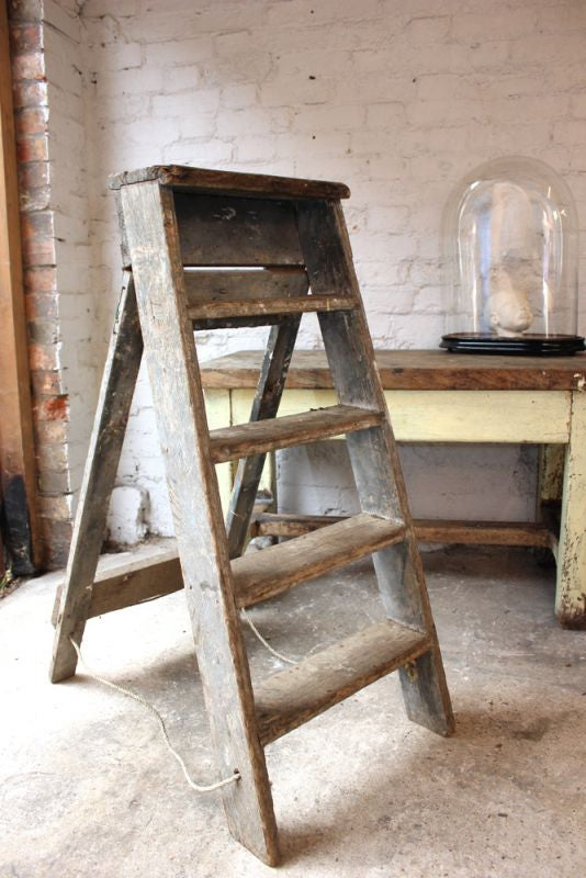 An Attractive Early 20thC Painted Oak Step Ladder – Doe & Hope