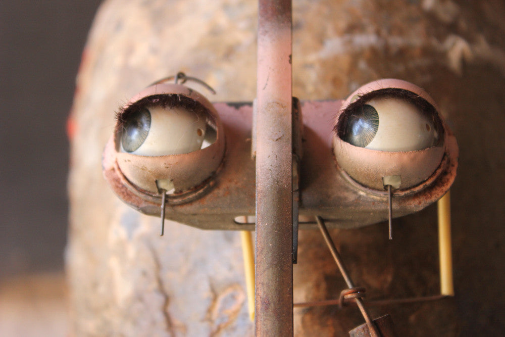 An Unusual Early 20thC Shop Window Display Automaton Head – Doe & Hope